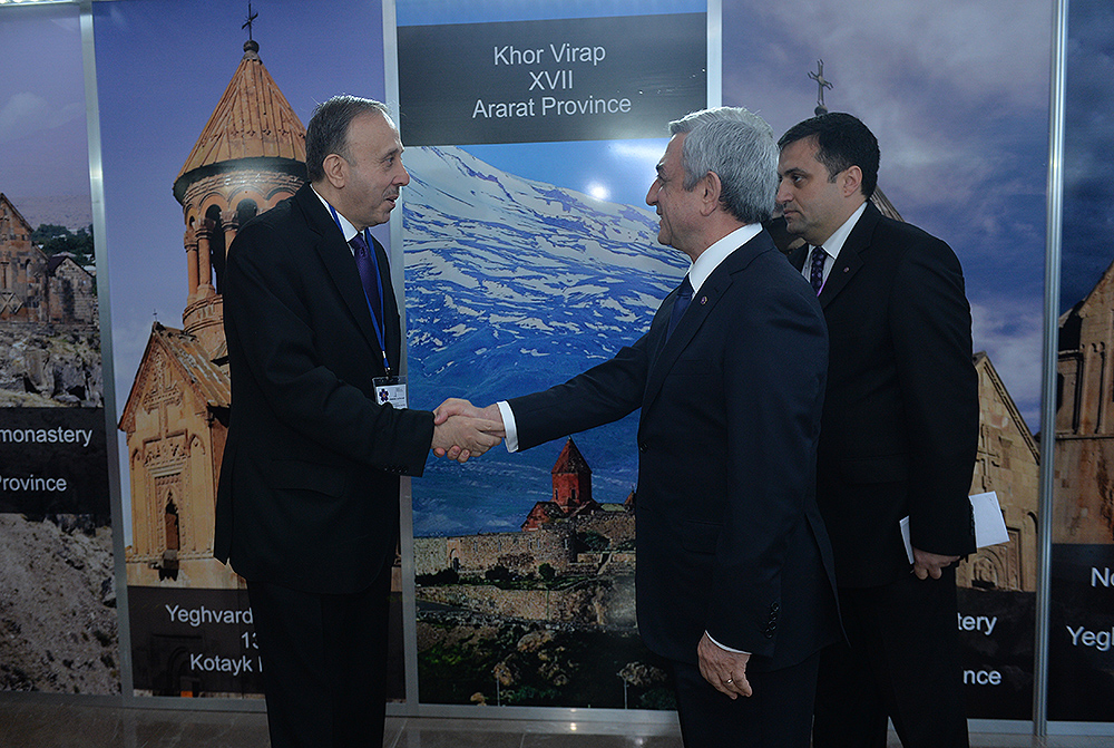 President meets with Speaker of Syrian People’s Council Mohammad Jihad ...