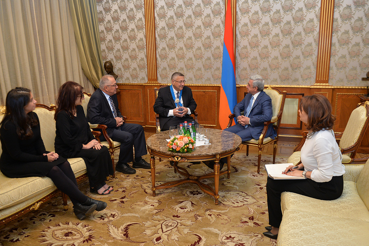President receives Co-Chair of Armenian Assembly of America Van ...