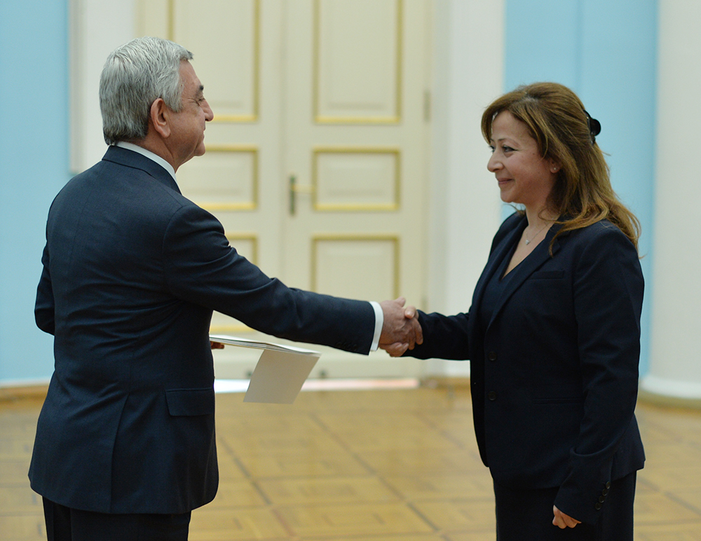 Newly appointed Lebanese ambassador hands credentials to President of ...