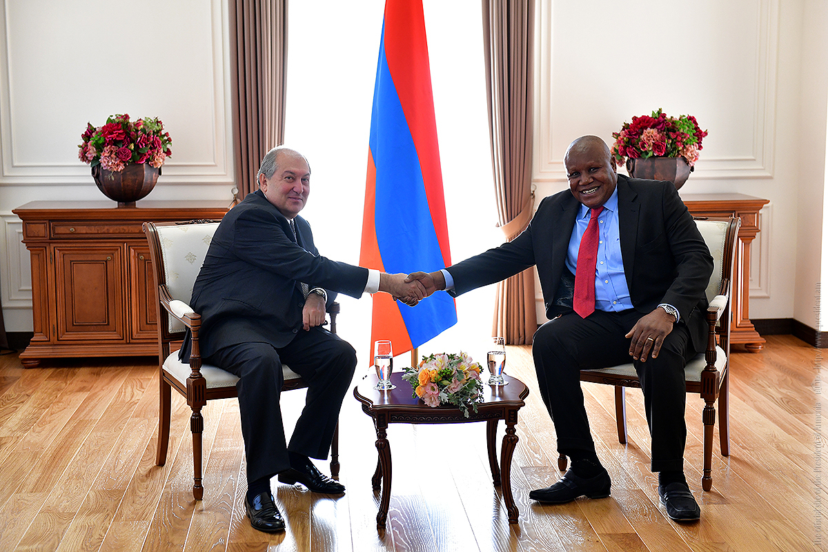 Newly appointed Ambassador of the Republic of Congo hands credentials ...